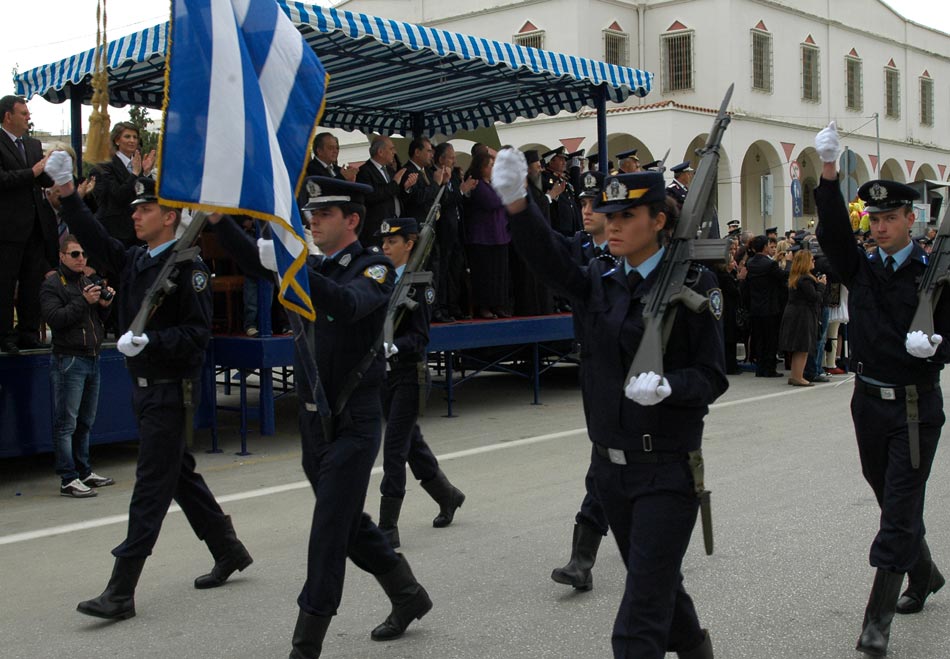Η ΠΑΡΕΛΑΣΗ ΤΗΣ 25ης ΜΑΡΤΙΟΥ 2010 ΣΤΗΝ ΚΟΜΟΤΗΝΗ - RodopiNews.gr ...